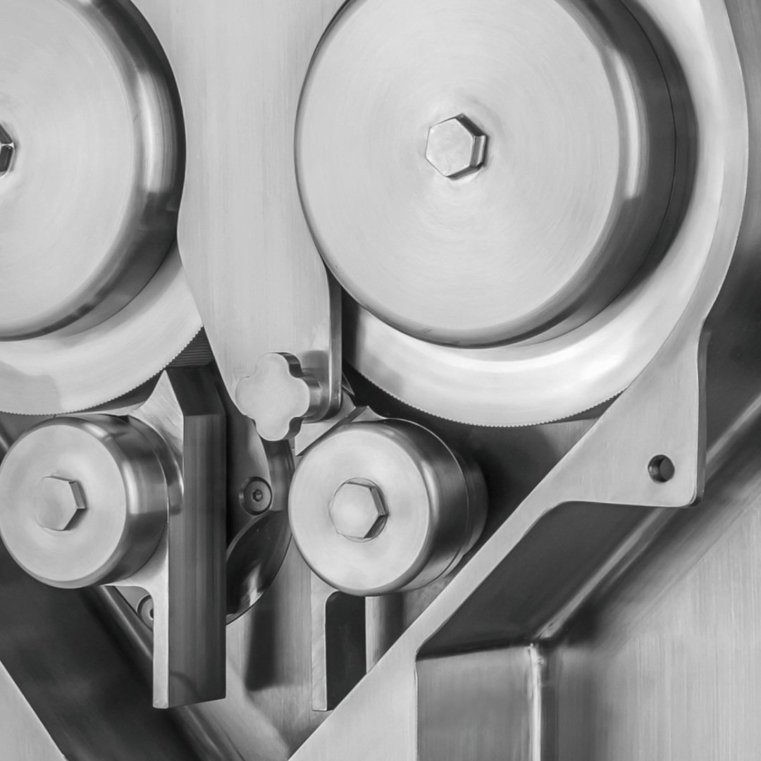 Roller Compaction Equipment for Dry Granulation